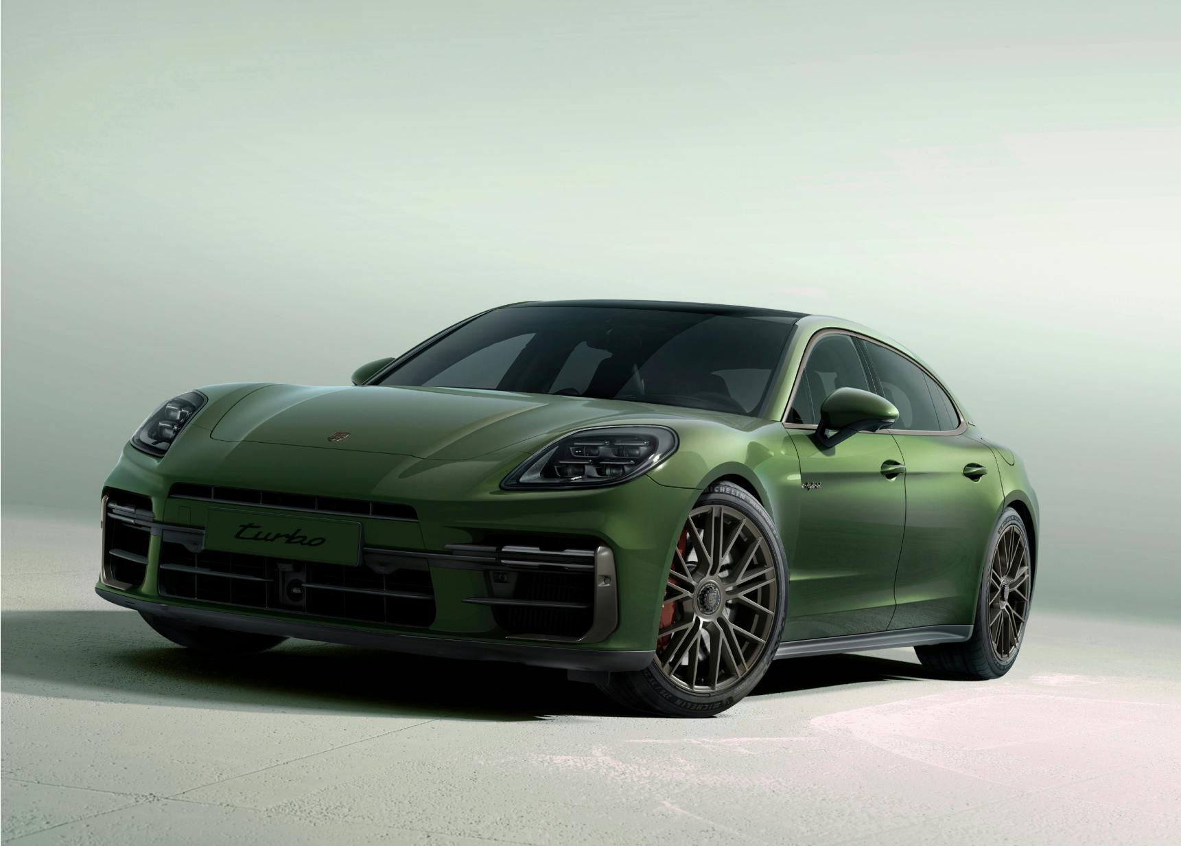 Porsche Panamera 4S E-Hybrid Executive | 保时捷中国